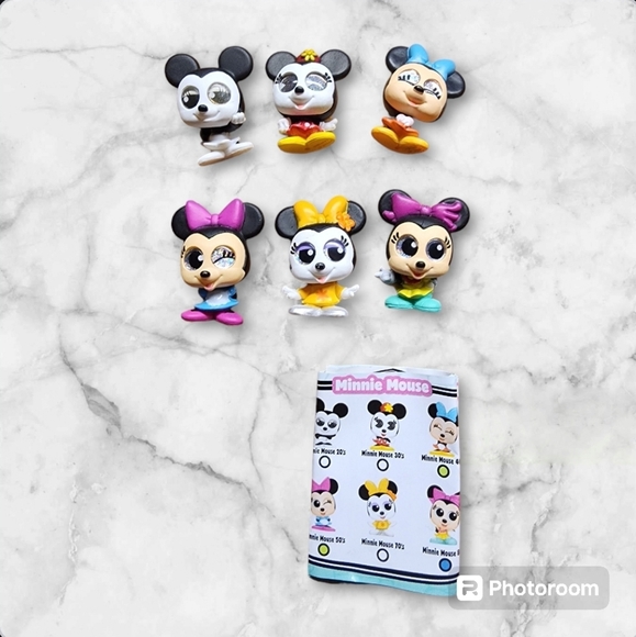 Disney | Toys | Disney Doorables New Compete Series 9 Minnie Mouse Set ...